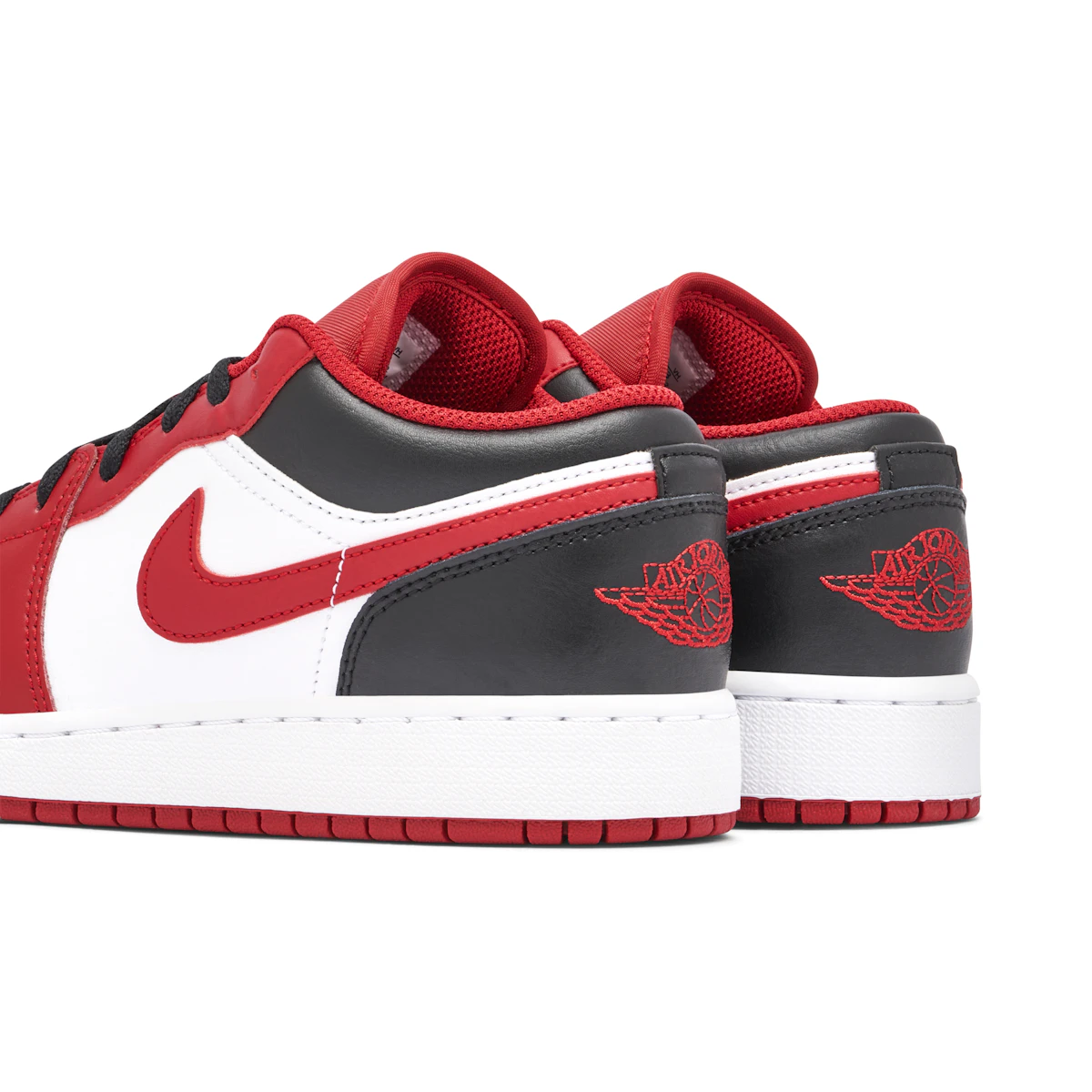 Air Jordan 1 Low Bulls GS | 553560-163 | Laced