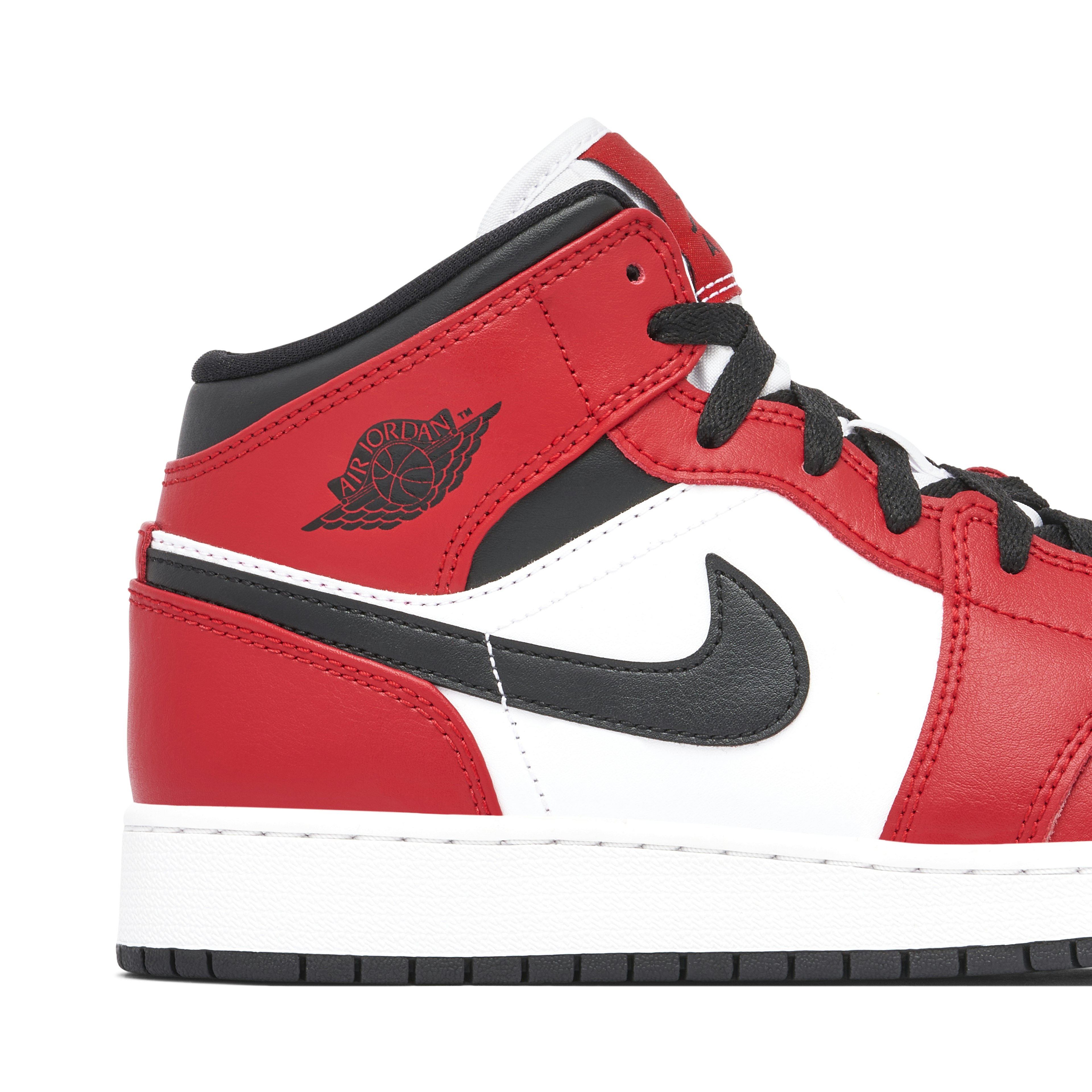 Air Jordan 1 Mid Chicago Toe GS | 554725-069 | Laced